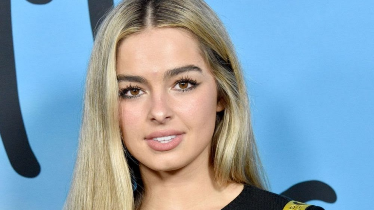 How Many Influencers Are There in 2025? New Data, Calculations & Charts ...